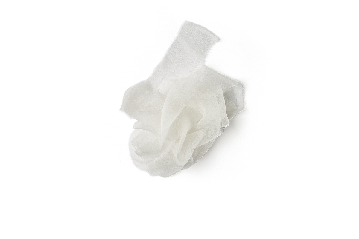 Gossamer Ribbon in Bone - شريط طونو و كو | BLUMEN Floral Art and Design